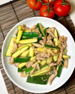 Stir-Fried Shredded Potato (Suan La Tu Dou Si) – Quick & Vegan Recipe